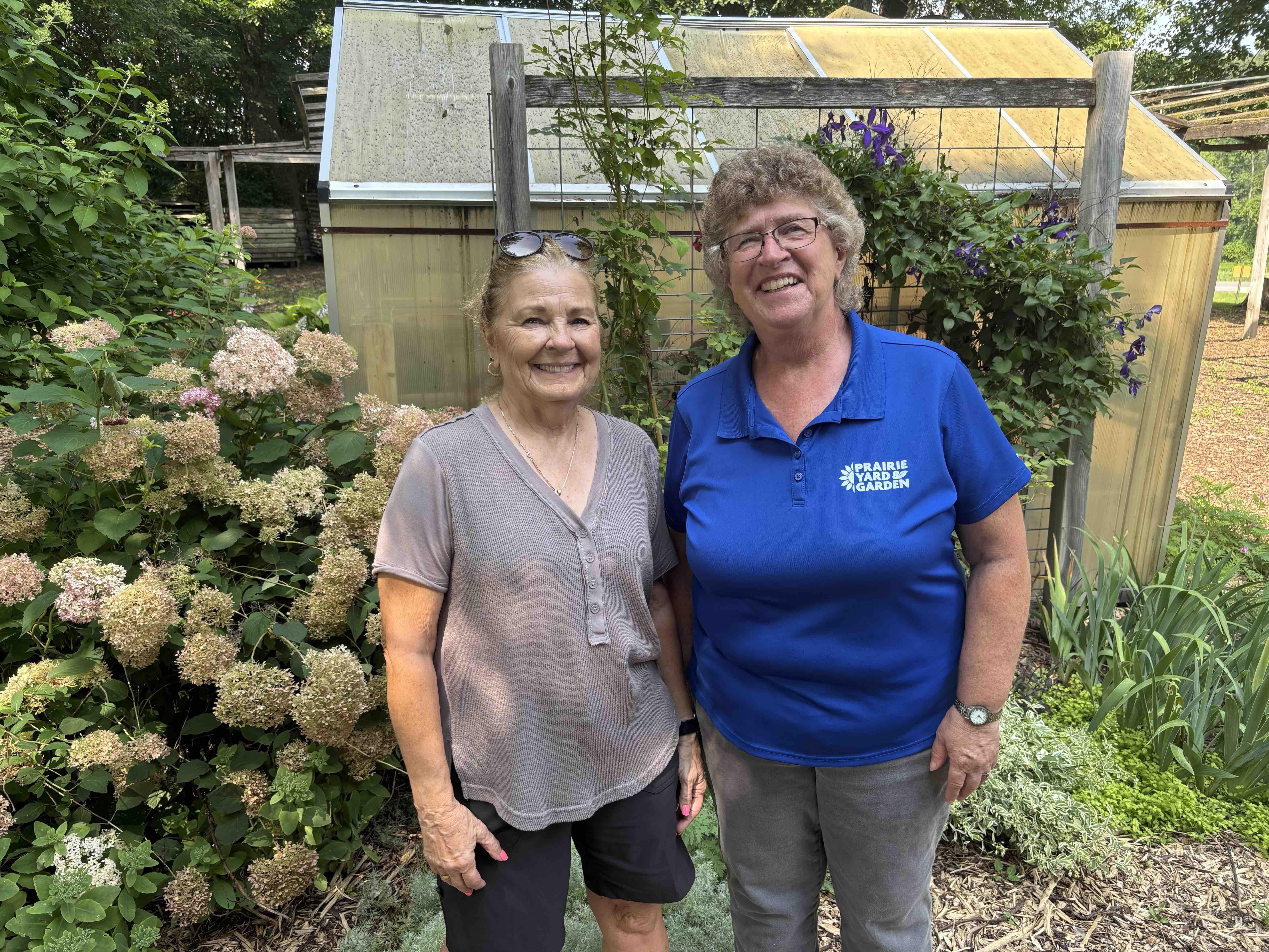 Prairie Yard & Garden Season 39: The Perennial Paradise – Paynesville ...