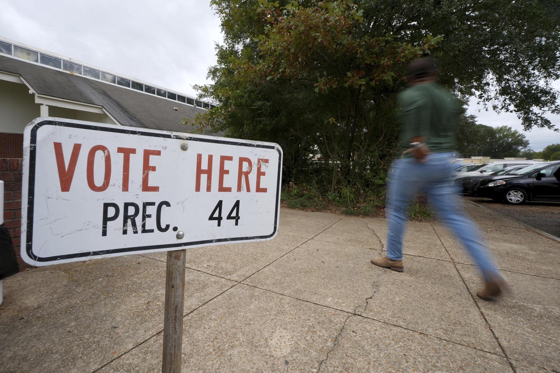 Mississippians Urged to Vote in Dec. 2 Runoff Elections