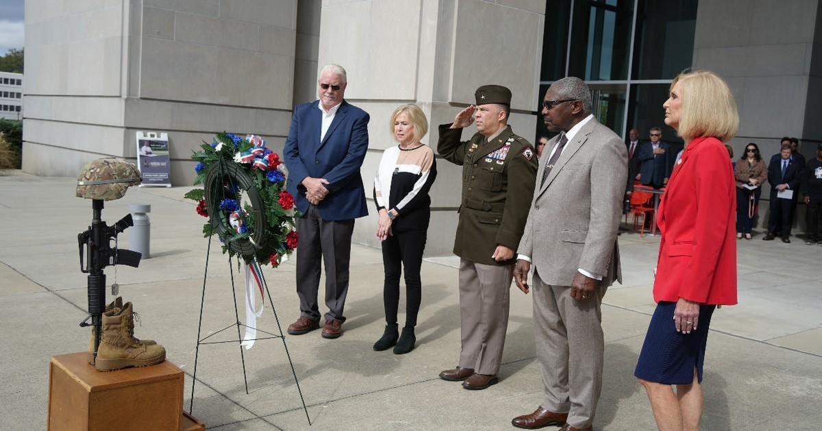 Mississippi veterans encourage community support beyond Veterans Day