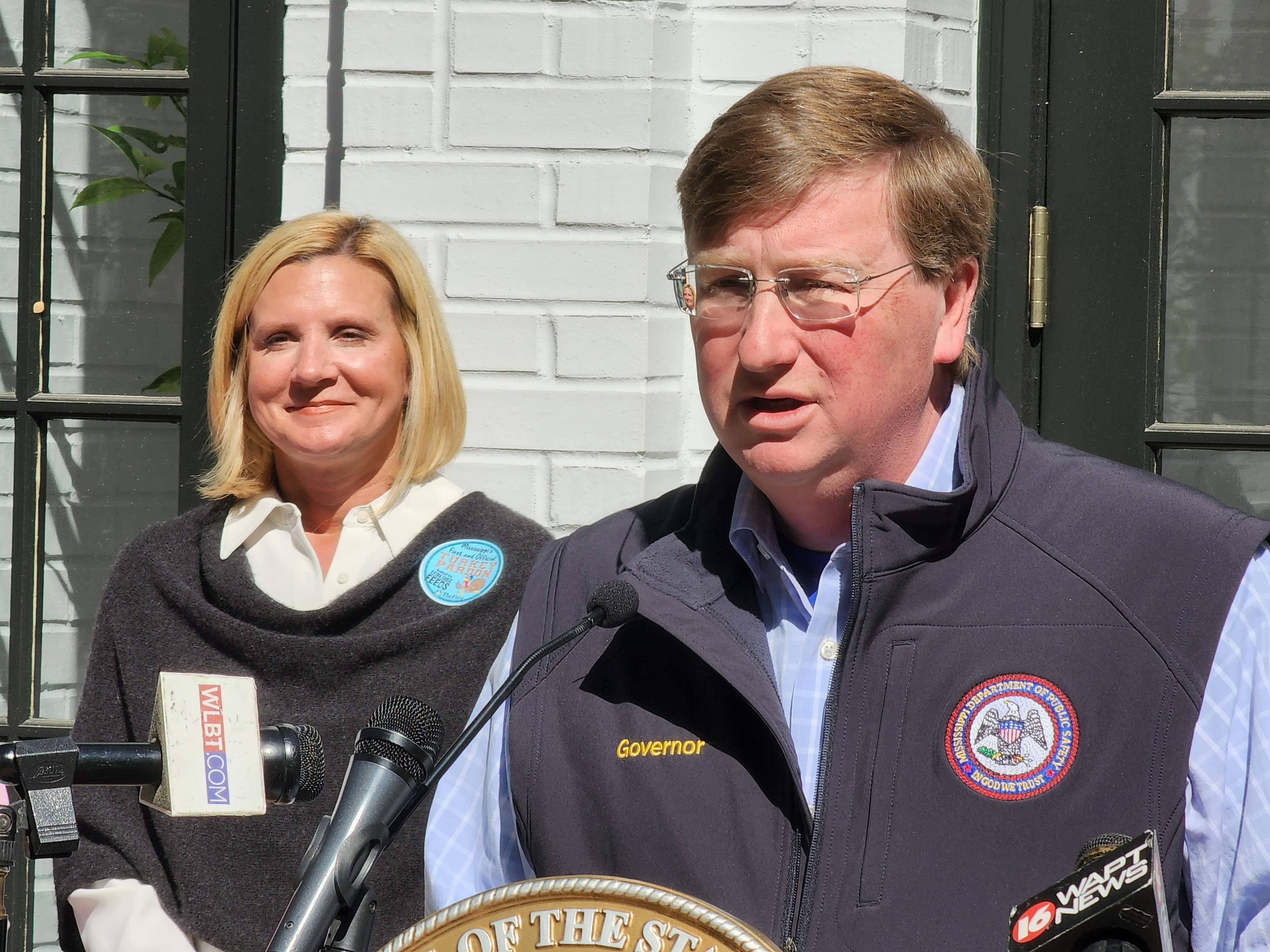 City and state officials disagree on how to respond to Jackson water ...