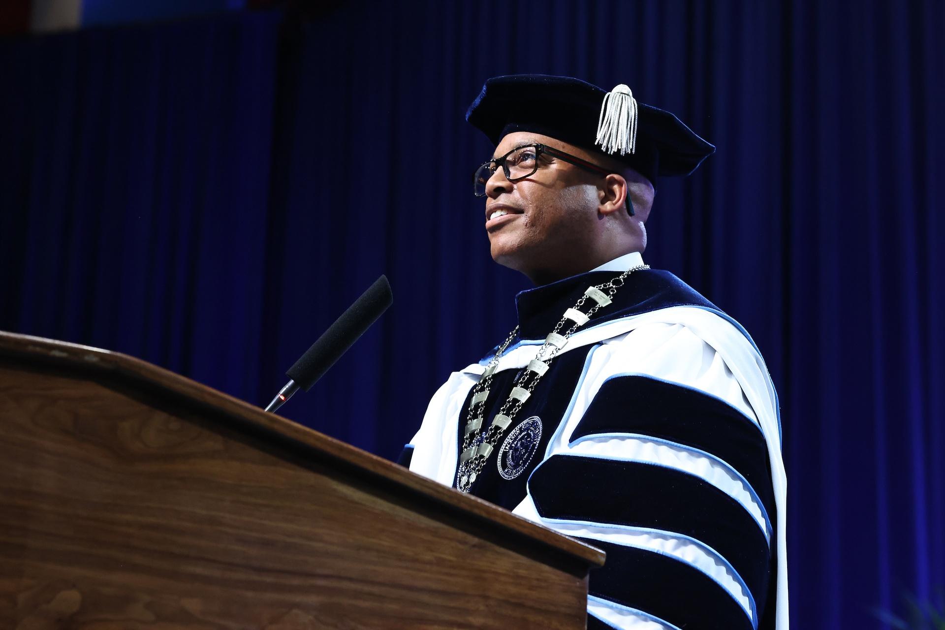 Jackson State University installs its 13th president