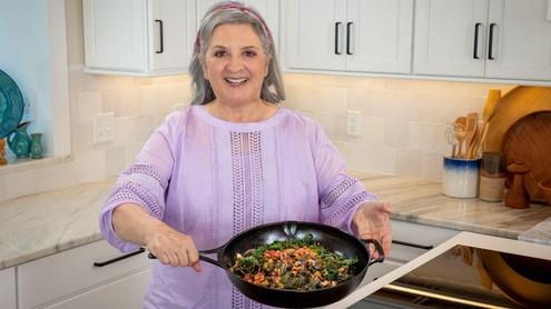 Wilted Collard Salad with Hot Bacon Dressing | PBS North Carolina