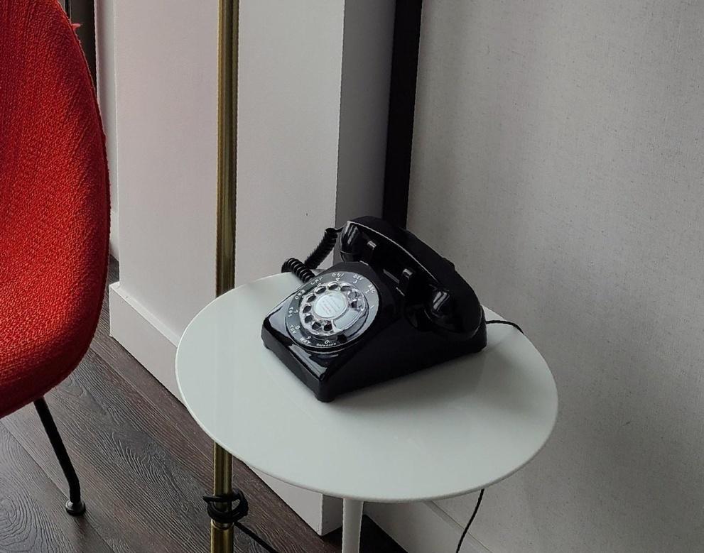 Random sample telephone dialing