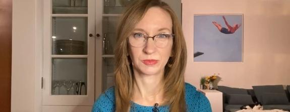 Five Questions With Lisa Desjardins, PBS NewsHour Correspondent