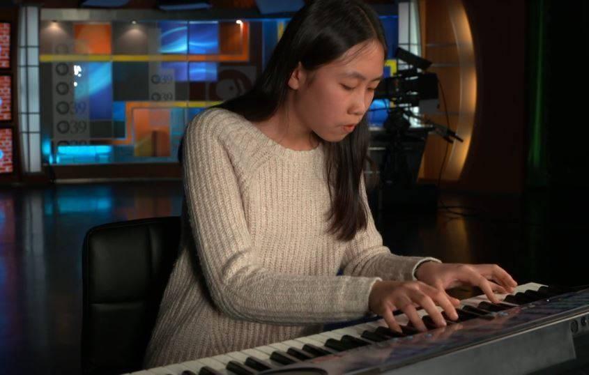 Artist of the Month: Joy Fan