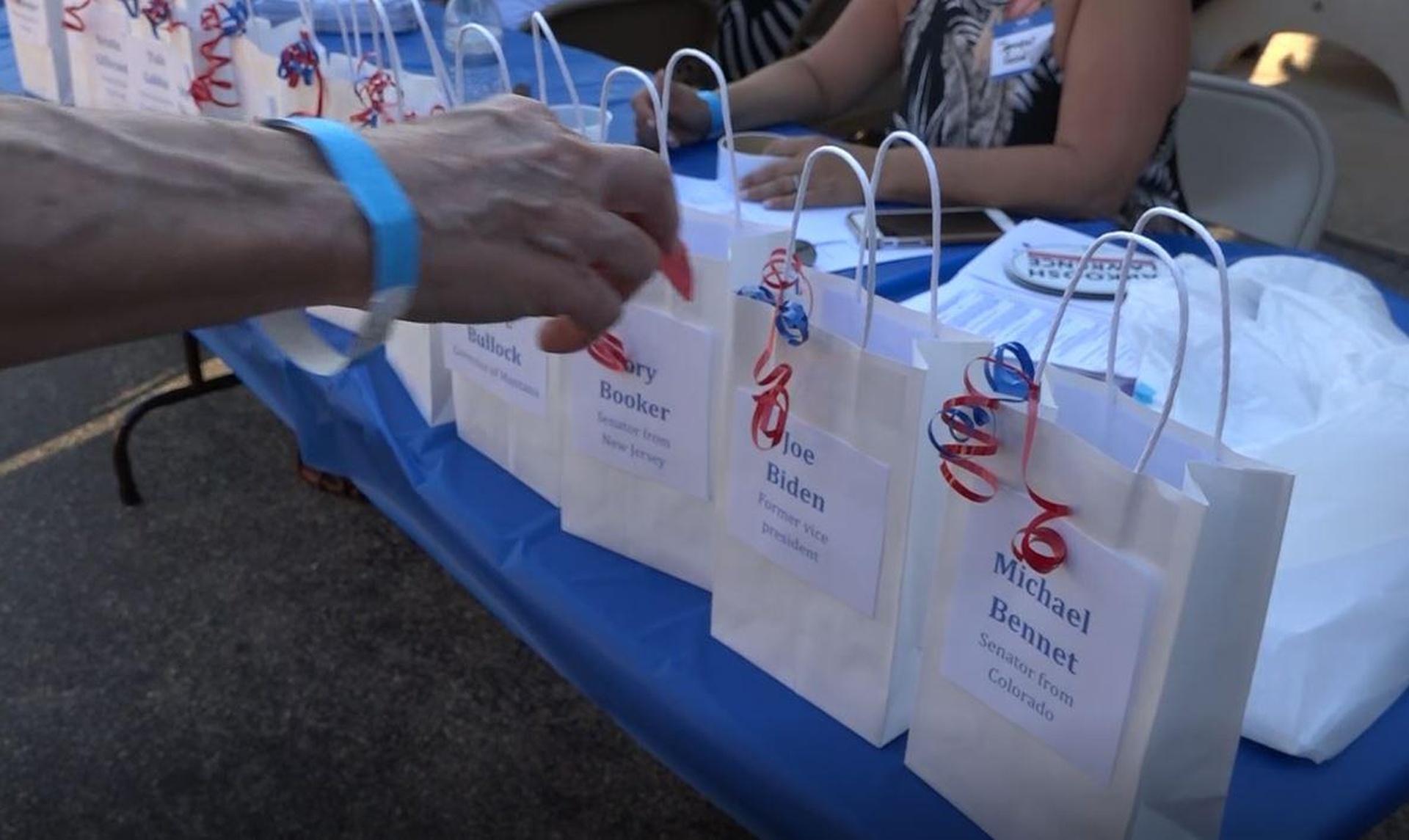 Straw Poll Reveals Democratic Primary Favorites