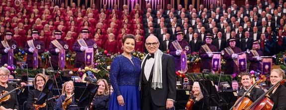 Season of Light: Christmas with The Tabernacle Choir | PBS Western Reserve