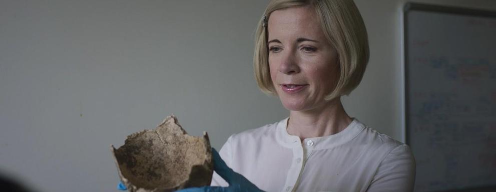 Lucy Worsley Investigates | PBS Western Reserve