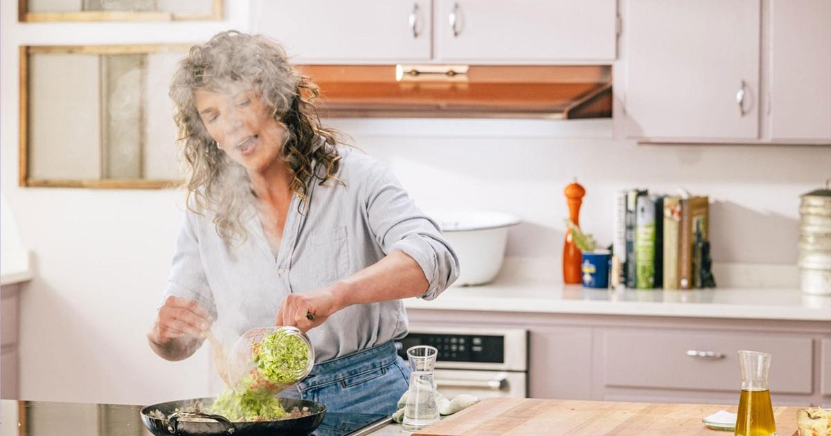 Kitchen Curious with Vivian Howard | WTTW