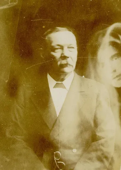 Lucy Worsley's Holmes vs. Doyle | PBS