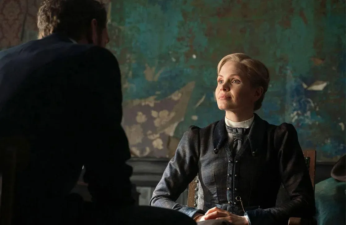 Miss Scarlet | Cast Round Table | Season 5 | PBS