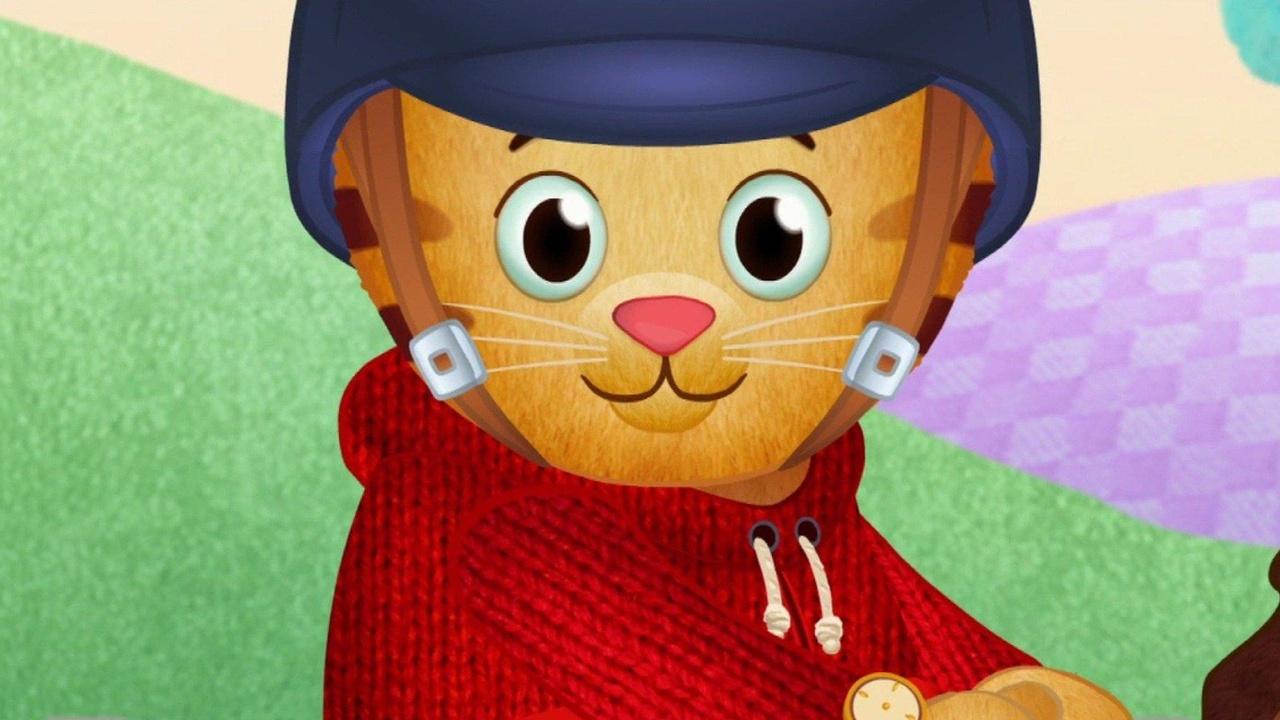 Daniel Tiger's Neighborhood Daniel and Margaret Visit the Farm ...