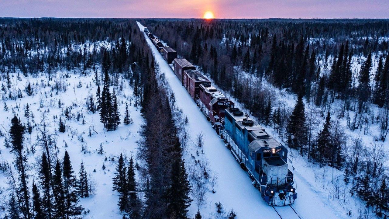 Epic Train Journeys From Above Canada's Journey to the Northern Lights ...