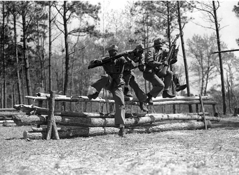 Pictures Of African Americans During World War Ii Training