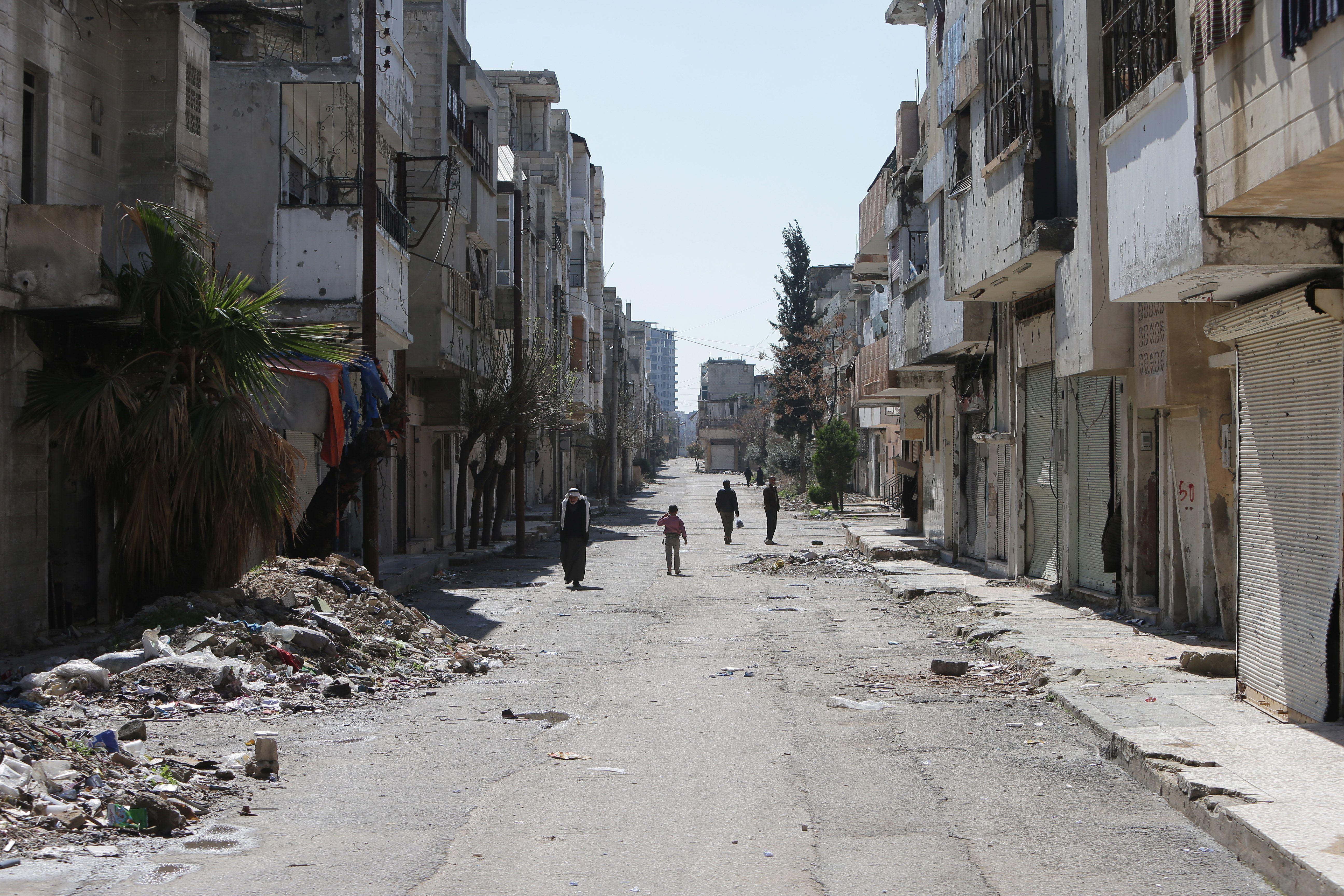 A Look Inside the City of Homs, Central Battlefield of Syria’s War ...