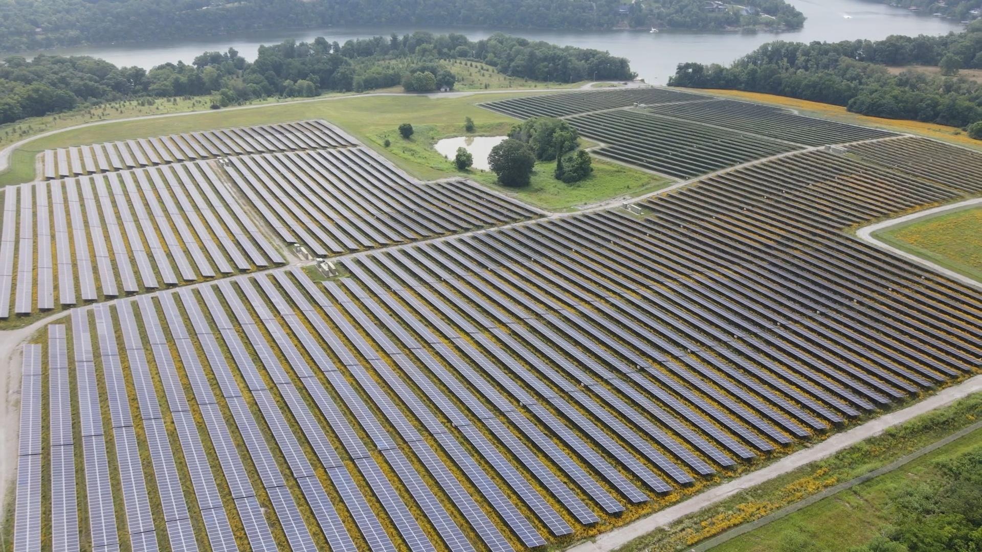 Solar Farm | Kentucky Field Trips | PBS LearningMedia