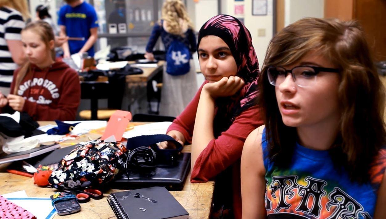 Career Connections | High School Art Teacher | PBS LearningMedia Career Connections | High School Art Teacher | PBS LearningMedia