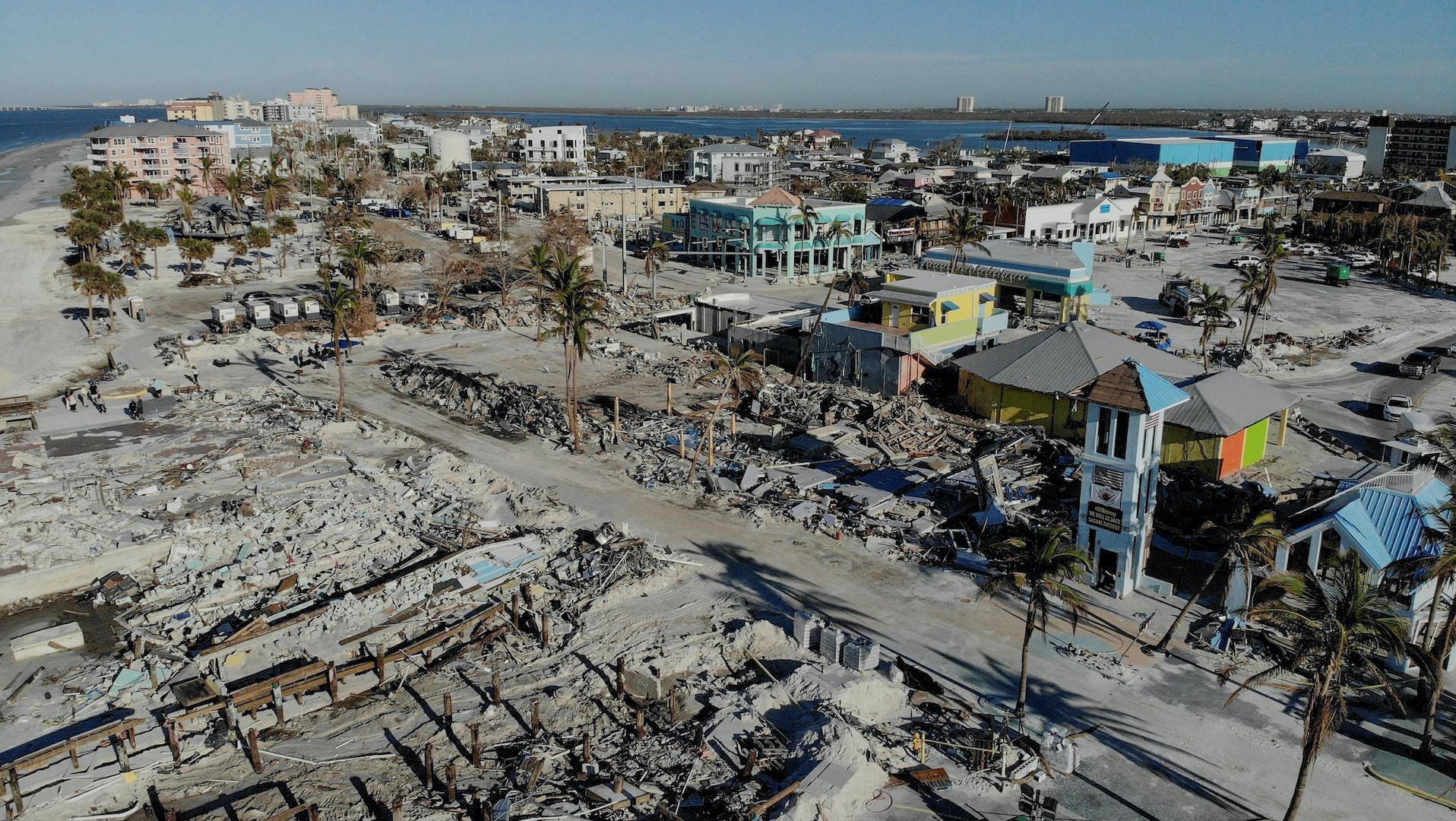 Federal Support Nears $1.3 Billion after Hurricane Ian | PBS NewsHour ...