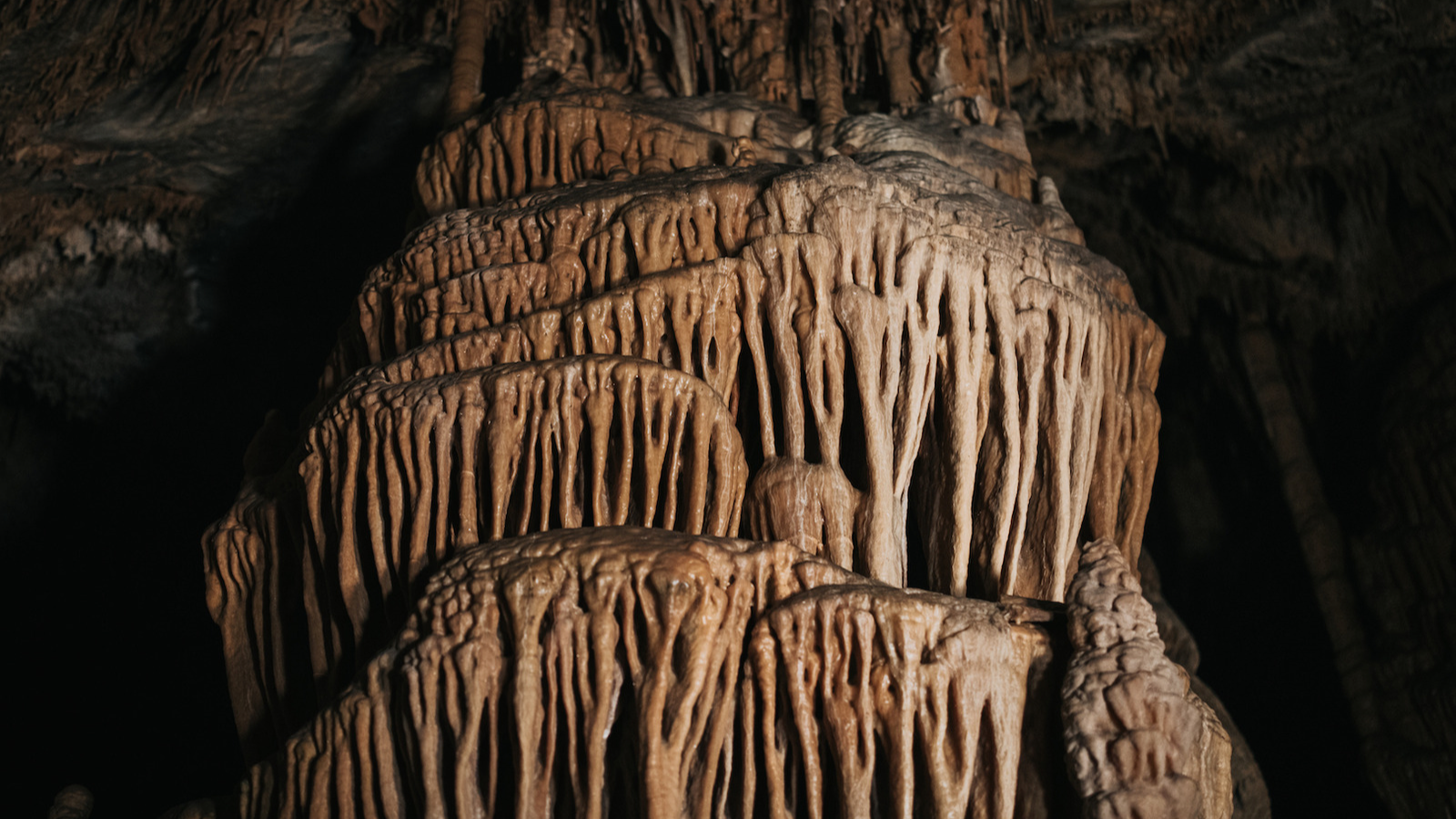 Cave Formations: Lewis and Clark Caverns | Parks of Montana | PBS ...