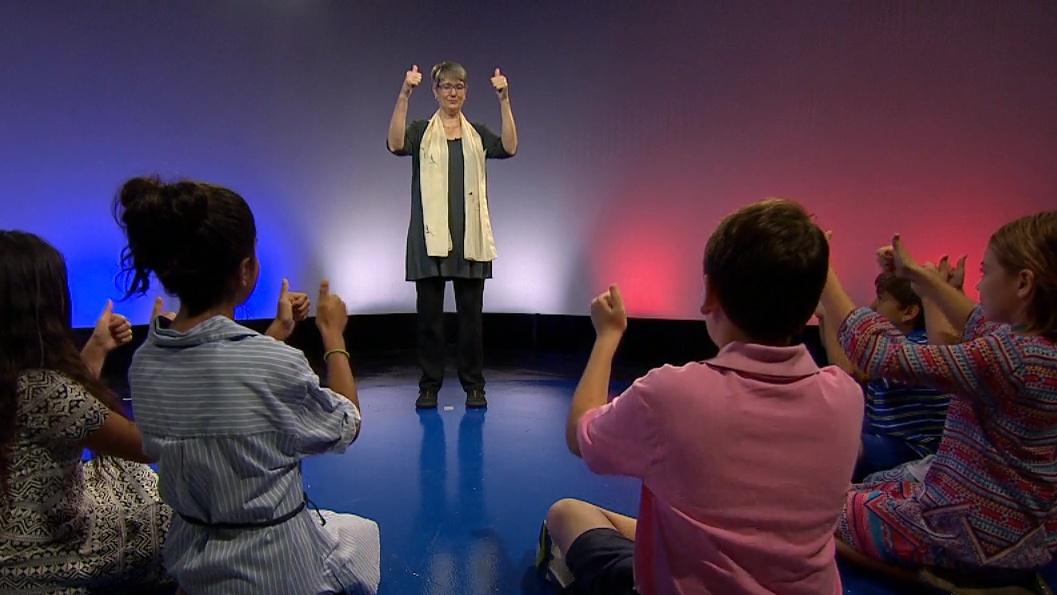 Mr. Wiggle and Mr. Waggle/Monsieur Wiggle et Monsieur Waggle | A World ...