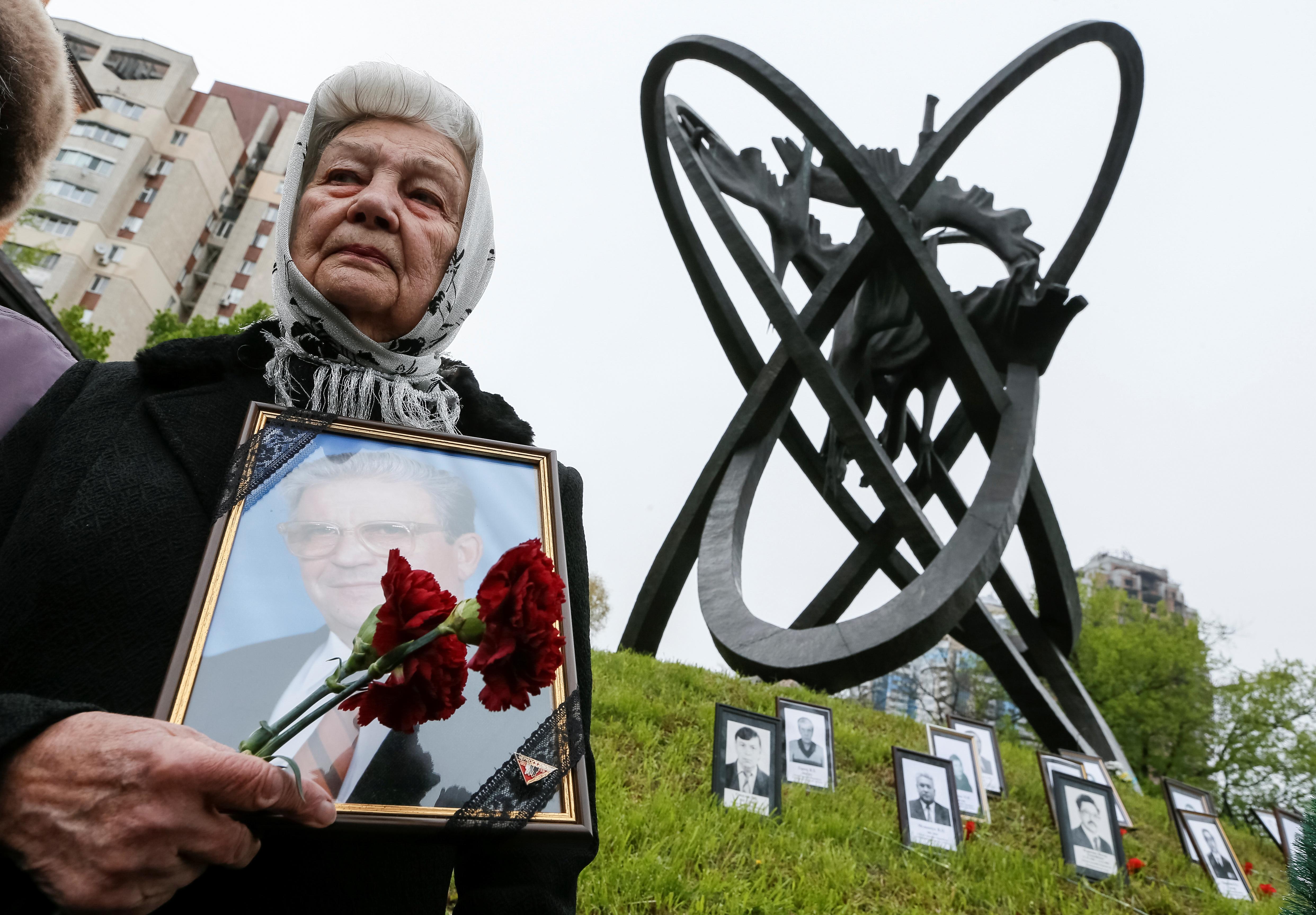 World’s Worst Nuclear Disaster 30 Years Later | PBS NewsHour | PBS ...