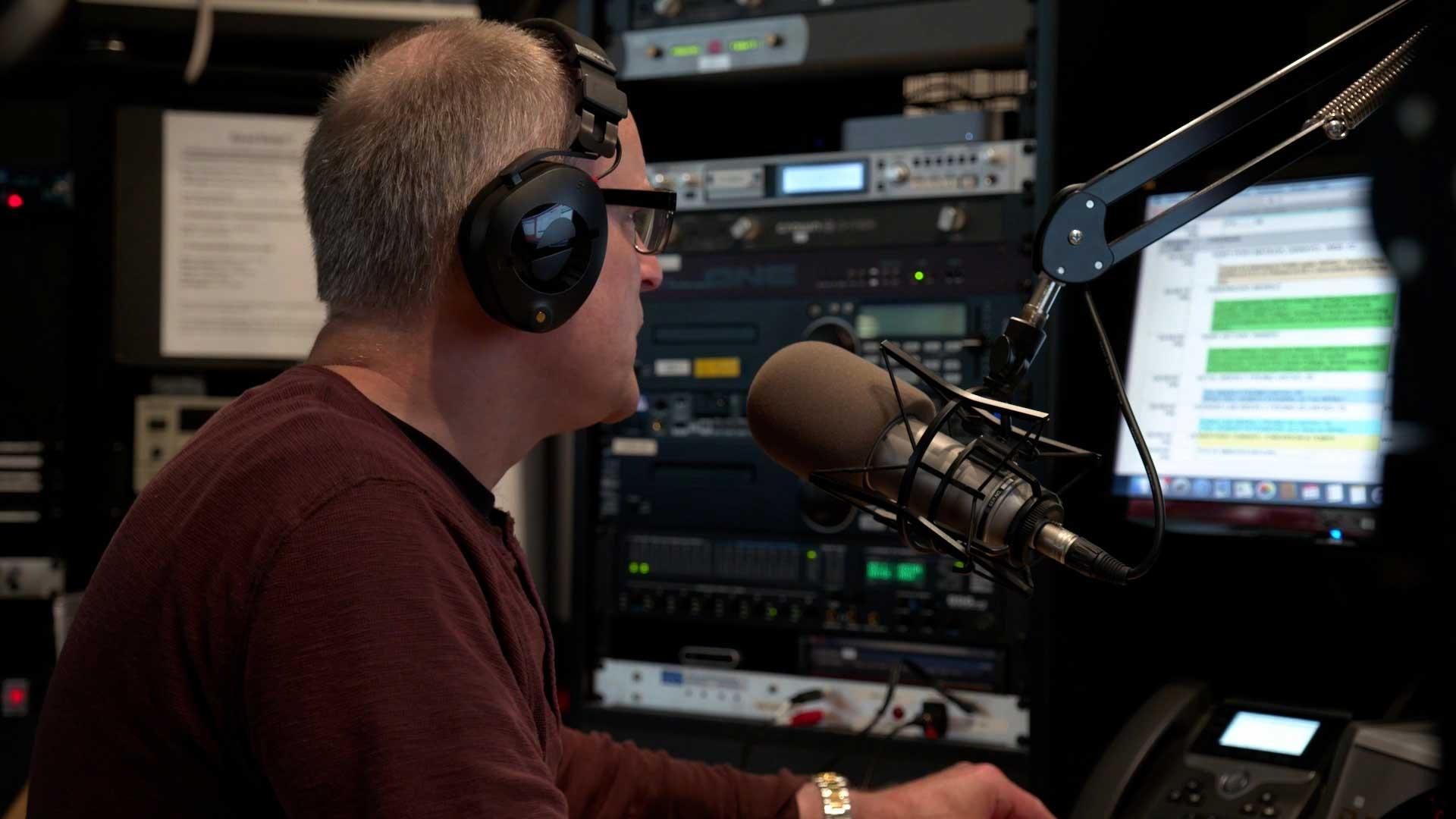 Radio | WPSU Studios Virtual Field Trip | PBS LearningMedia