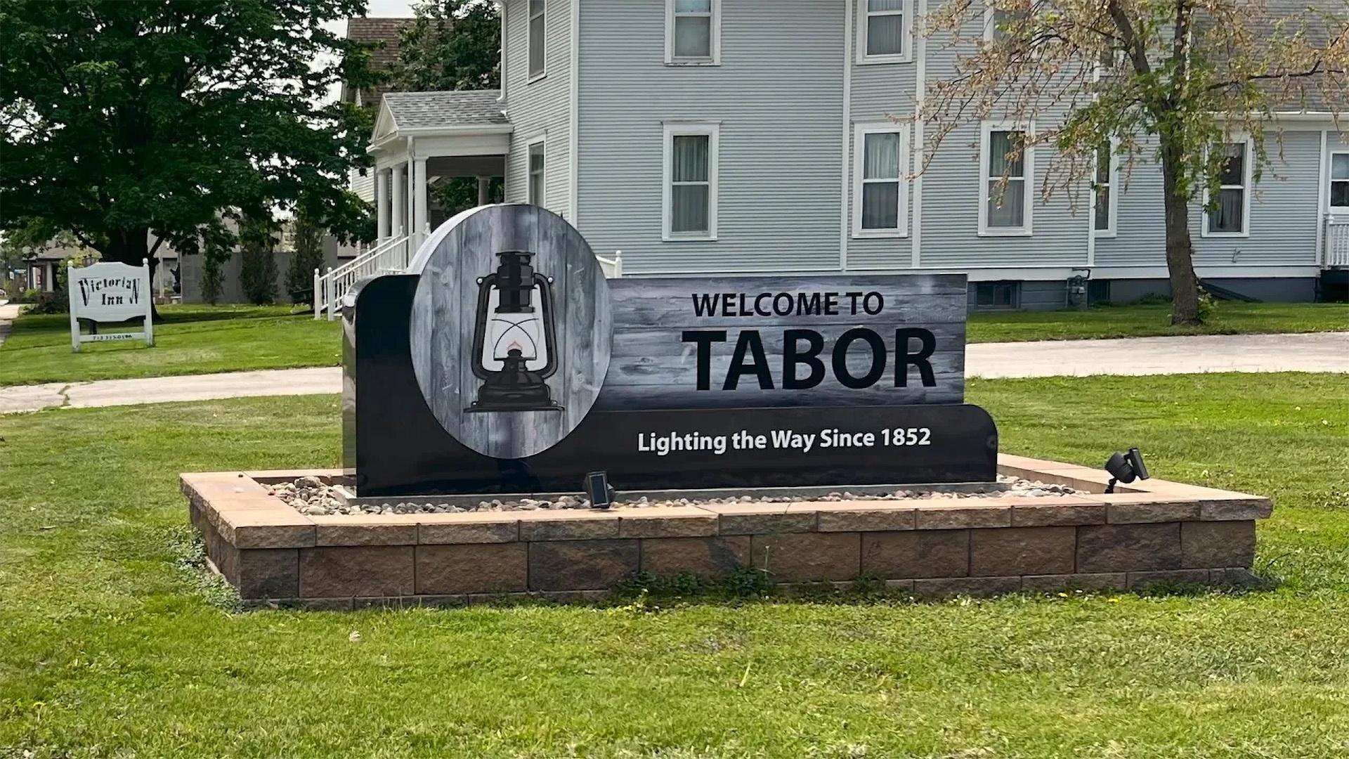 Freedom Seeker Stories: Tabor, Iowa | FIND Iowa | PBS LearningMedia