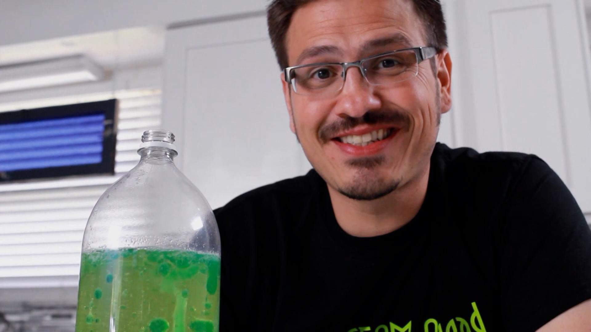 DIY Heatless Lava Lamp | Camp TV | Grades K-2, 3-5 Science Teaching and ...