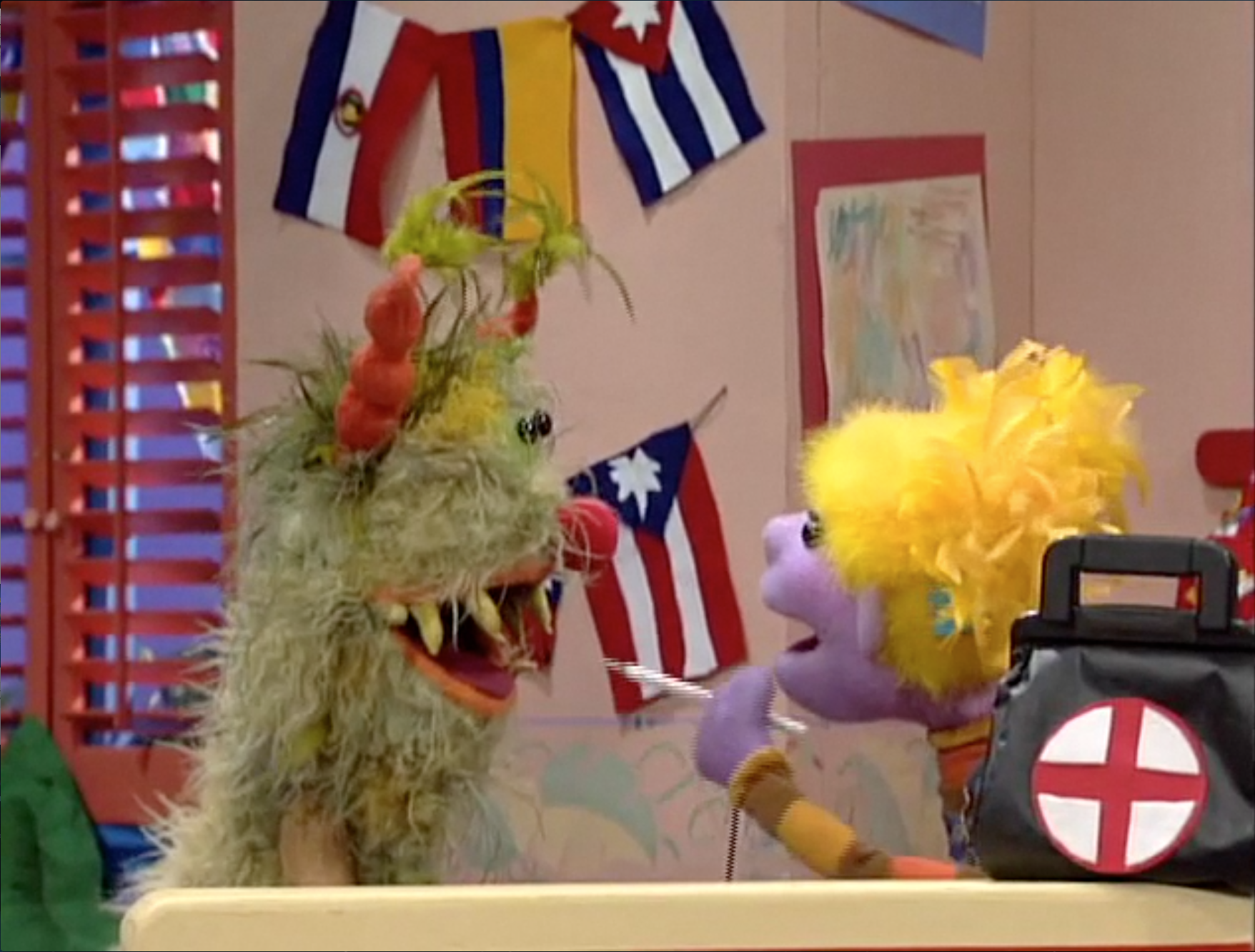 Episode 123: Quiz Show II - The Broken Glasses | Salsa | PBS LearningMedia