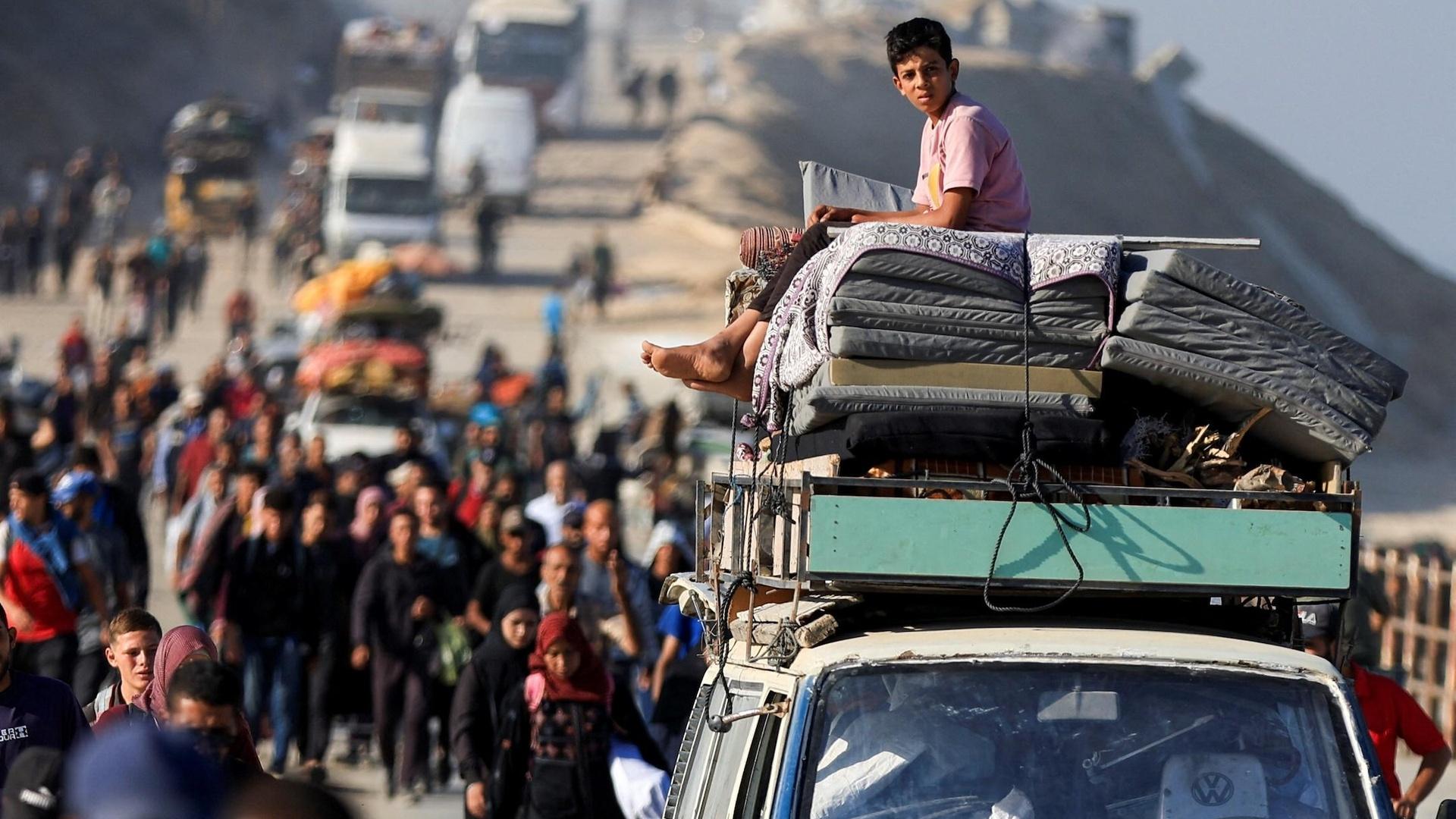 October 11, 2025 - PBS News Weekend full episode | PBS News Hour ...