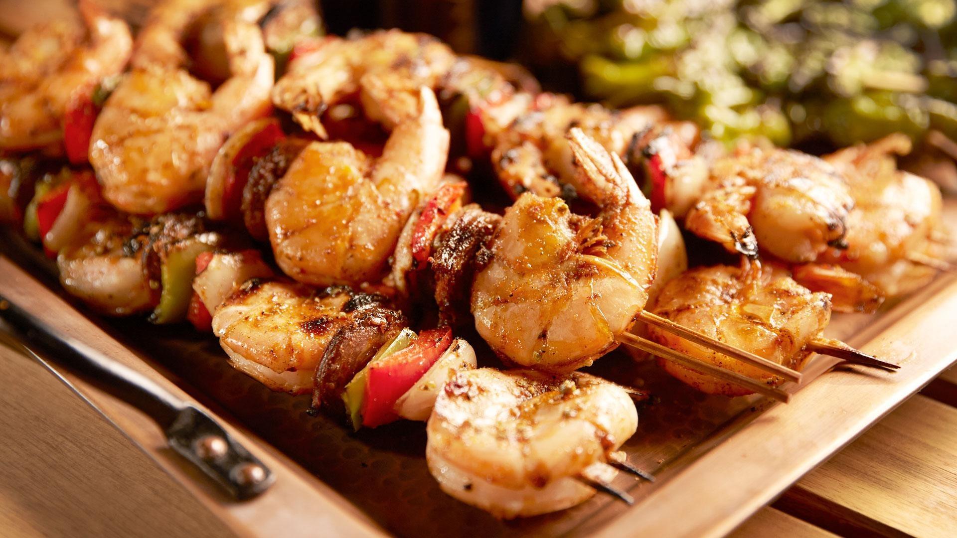 Episode 406: Water Meets Fire | Steven Raichlen's Project Fire ...