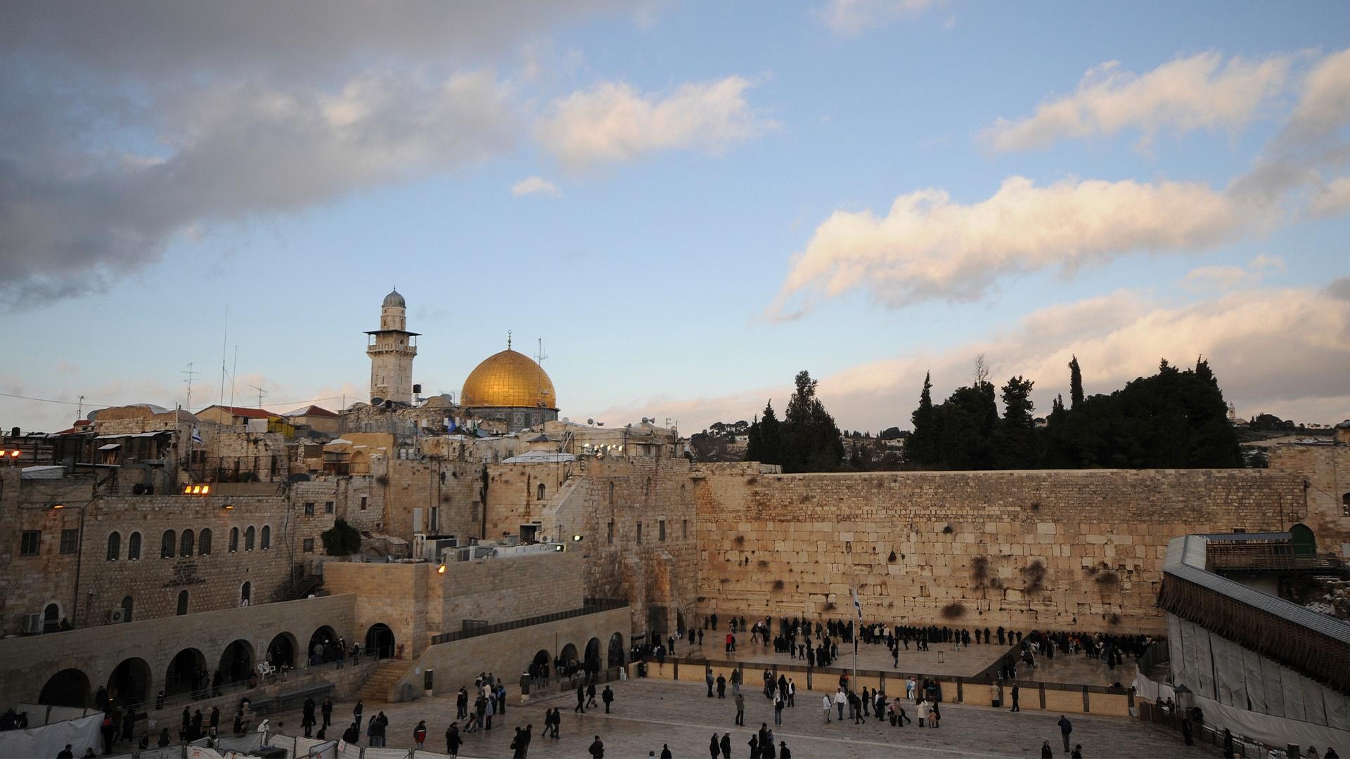 Jerusalem: Center of the World | Jerusalem: Center of the World ...