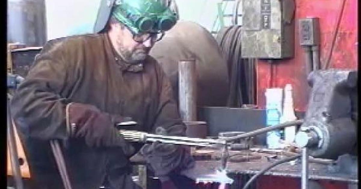 NewsNight Minnesota | Steel Conference | Season 2001 | Episode 27 | PBS