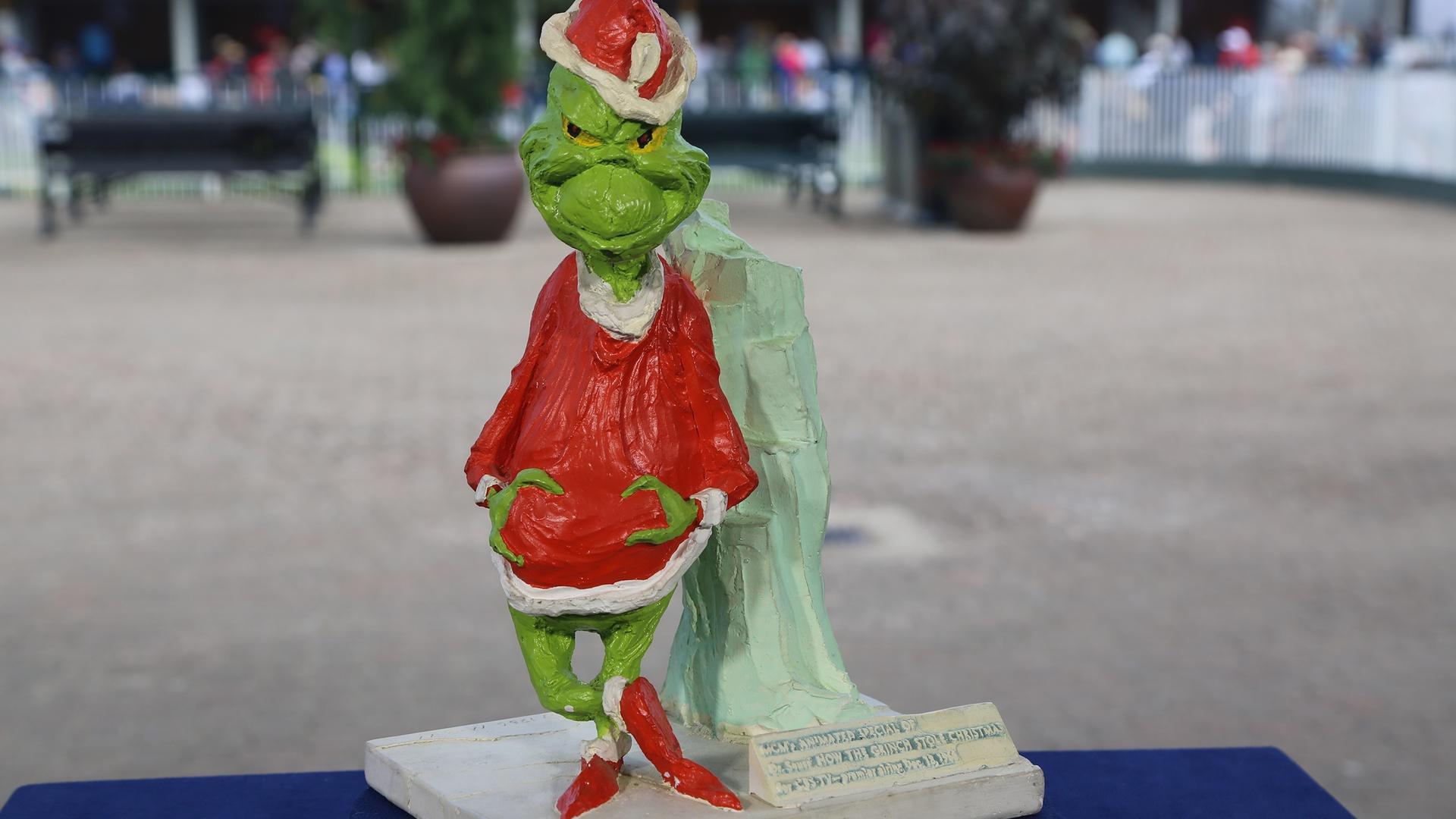 Appraisal: 1966 MGM Grinch Figure | Antiques Roadshow | ALL ARTS