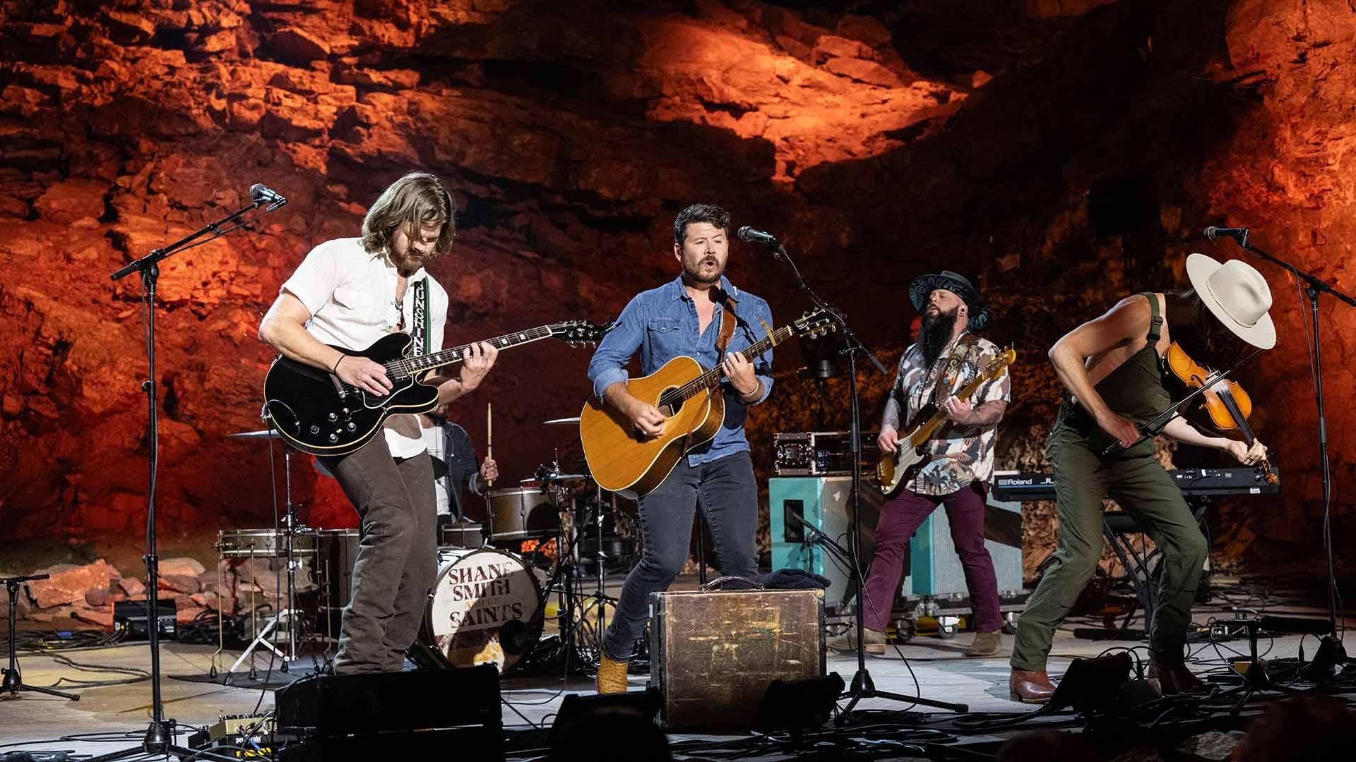 SHANE SMITH & THE SAINTS | The Caverns Sessions | WLIW