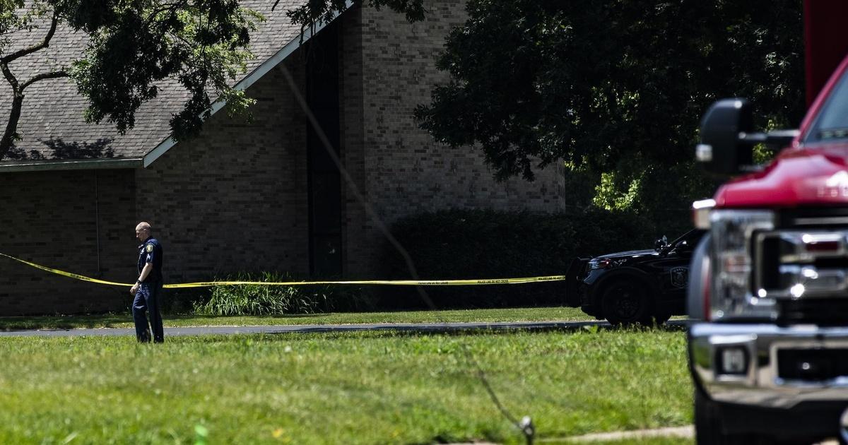 PBS News Hour | News Wrap: Gunman killed after shooting into Michigan ...