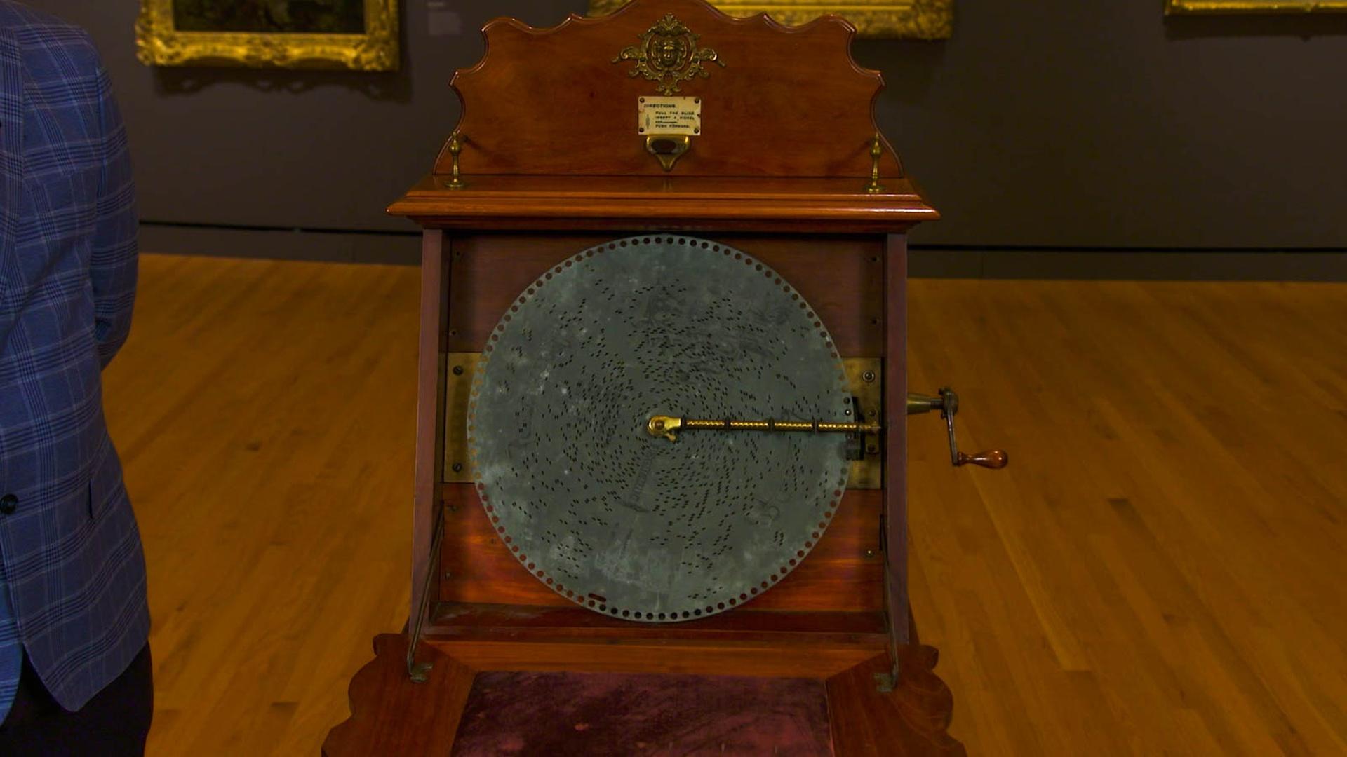 Appraisal: Regina Music Box, ca. 1895 | Antiques Roadshow | THIRTEEN ...