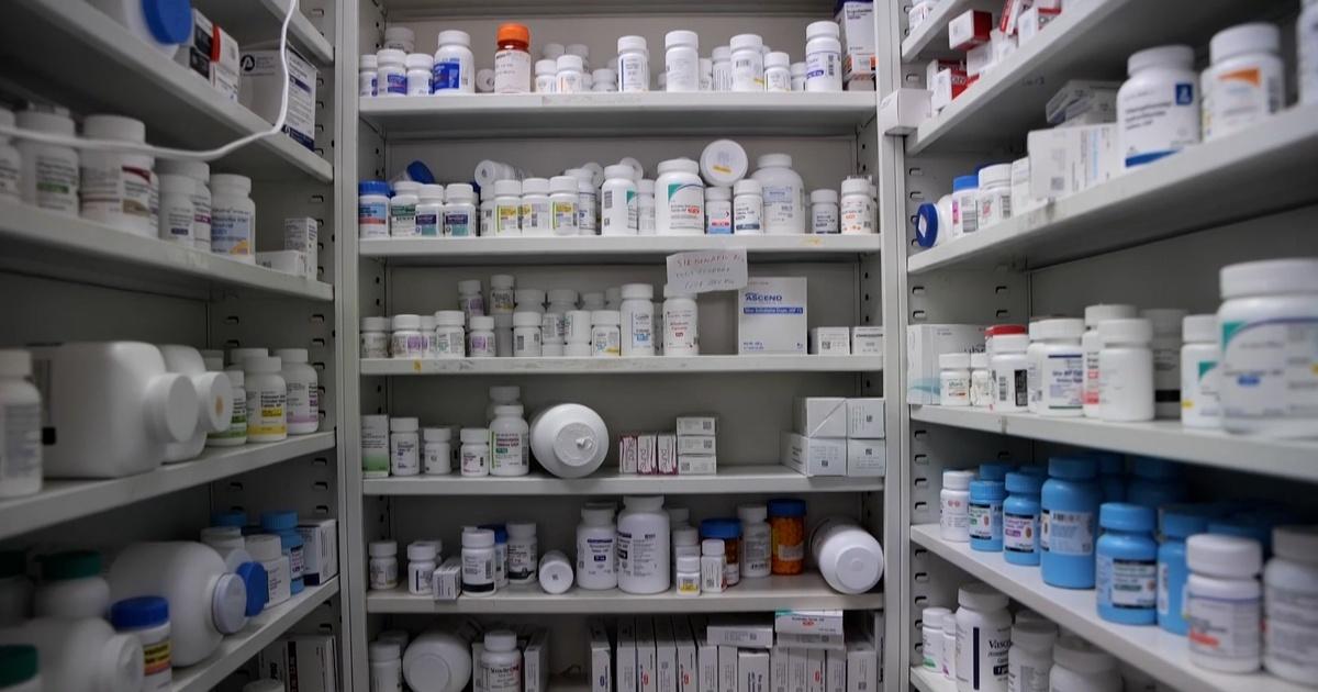 NJ Spotlight News | Murphy signs prescription drug reforms | Season ...