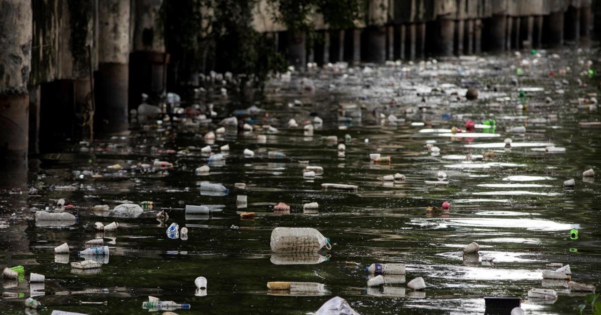 PBS NewsHour | How countries are trying to tackle plastic waste ...
