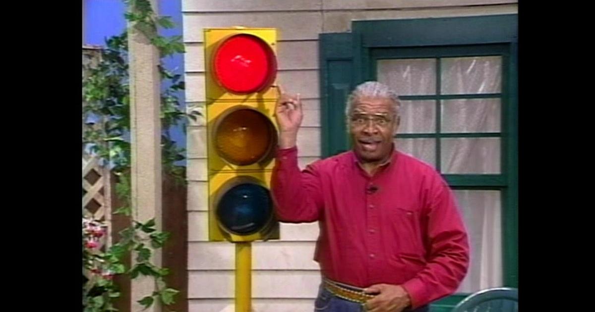 Hello, Mr. Chuck! | Red Light, Green Light | Season 2 | Episode 6 | PBS
