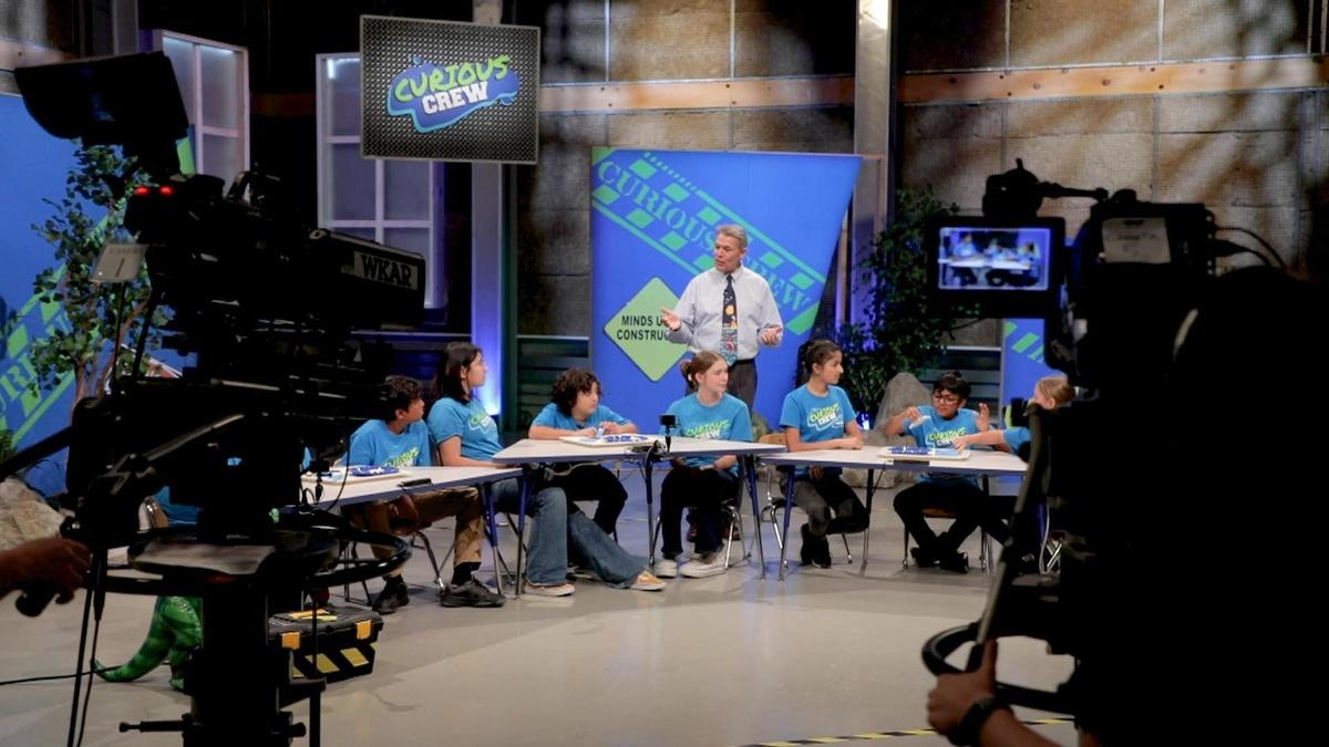 Fun Science Phenomena with Dr. Rob and Curious Crew | Curious Crew ...