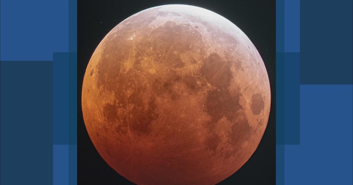 Chicago Tonight | How to View the Lunar Eclipse in Chicago | Season ...