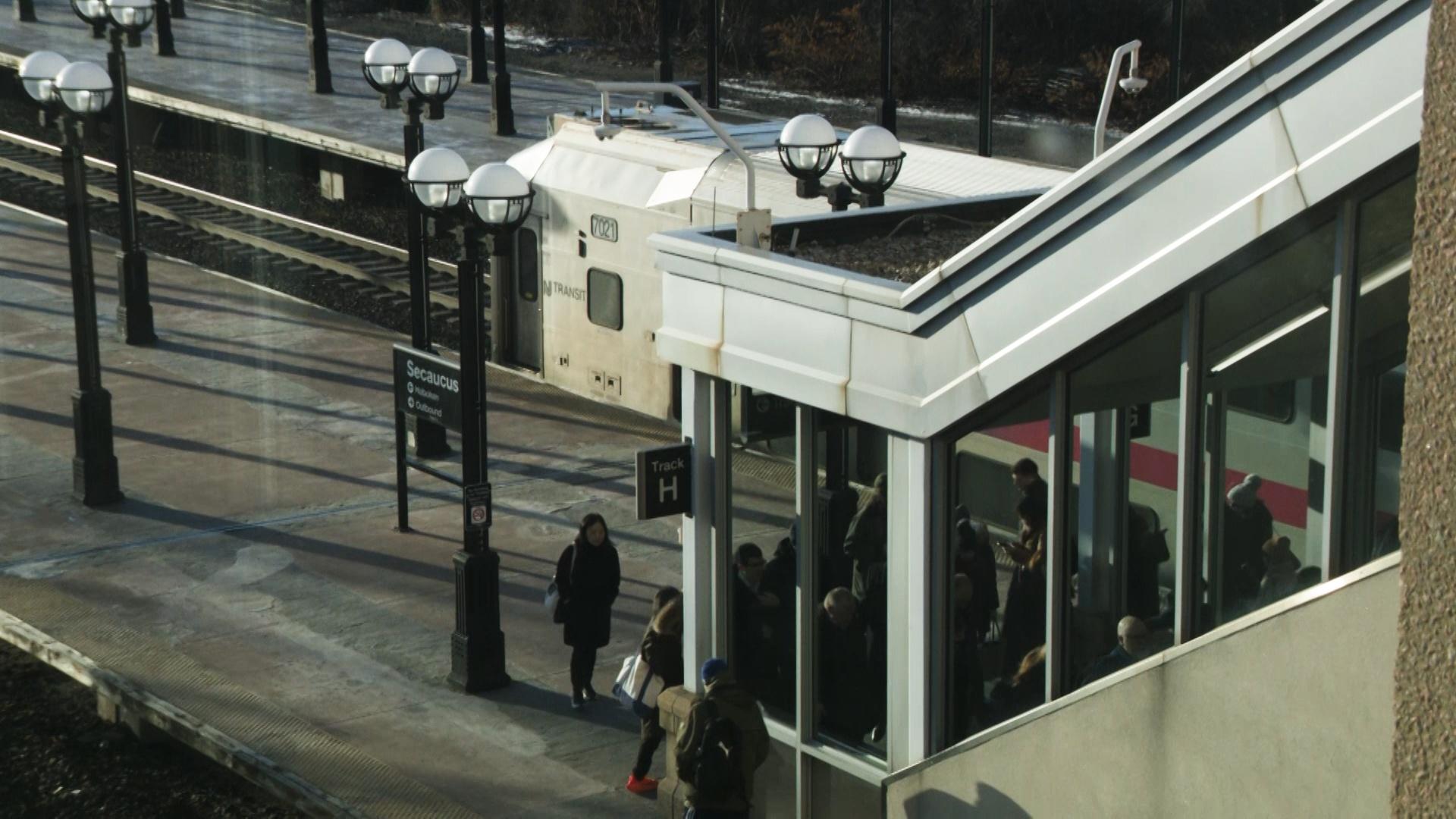 Commuters say more on trains as congestion pricing kicks in | NJ ...