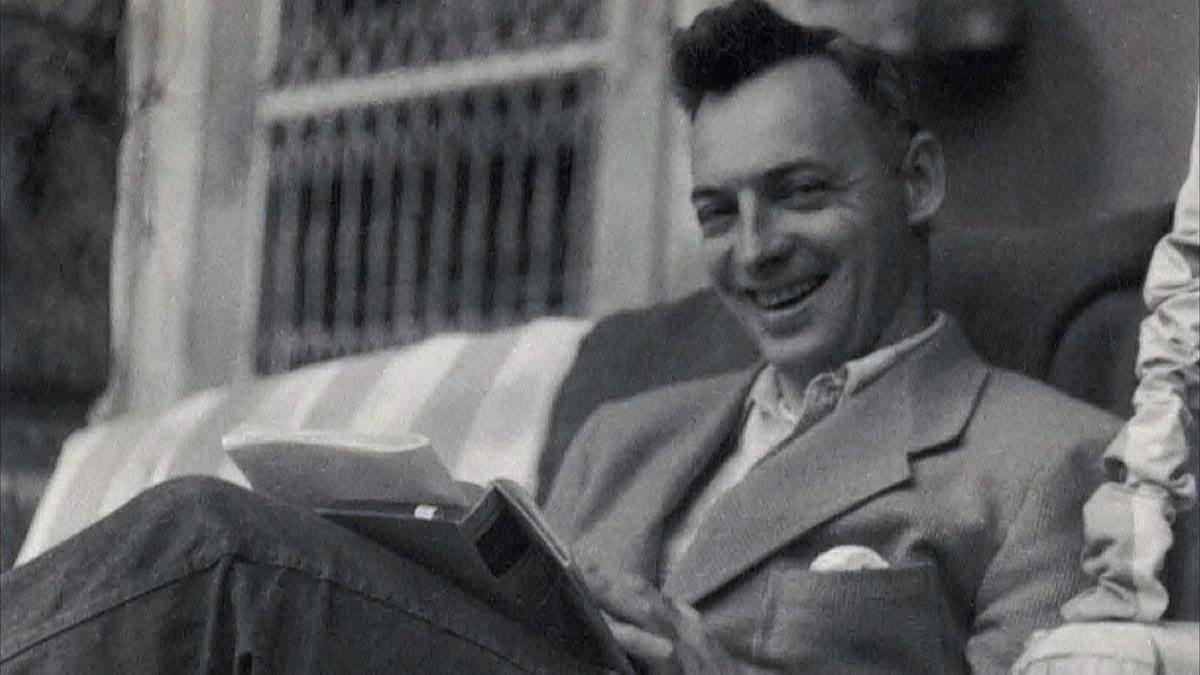 Ernest Hemingway versus Saul Bellow | American Masters | THIRTEEN - New ...
