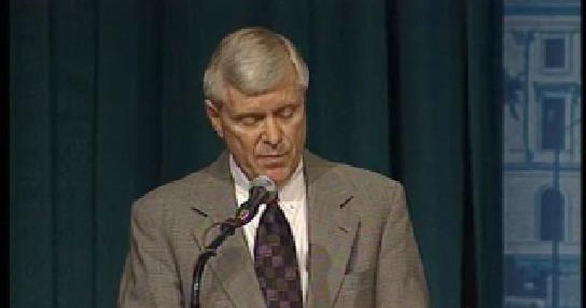 NewsNight Minnesota | Roger Moe | Season 2001 | Episode 11 | PBS