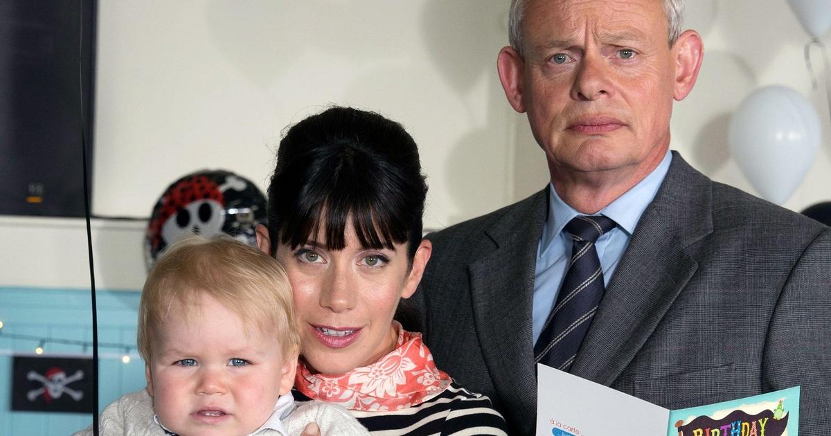 Doc Martin | "Control-­‐Alt-­‐Delete" | Season 7 | Episode 705 | PBS