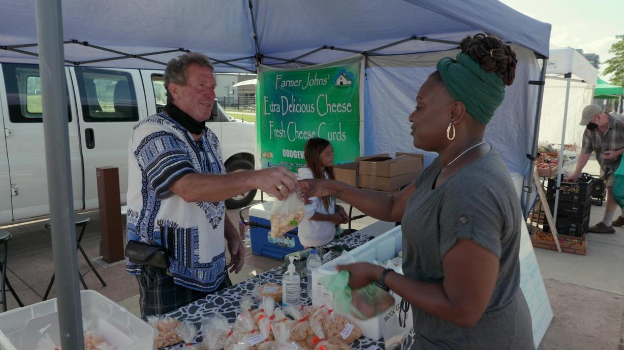 Angela Fitzgerald visits Madison Eastside Farmers Market | Watch ...