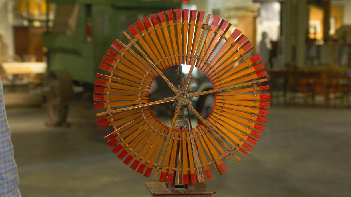 Appraisal: 1890 Monitor Mfg. Co. Salesman's Sample Windmill | Watch on ...
