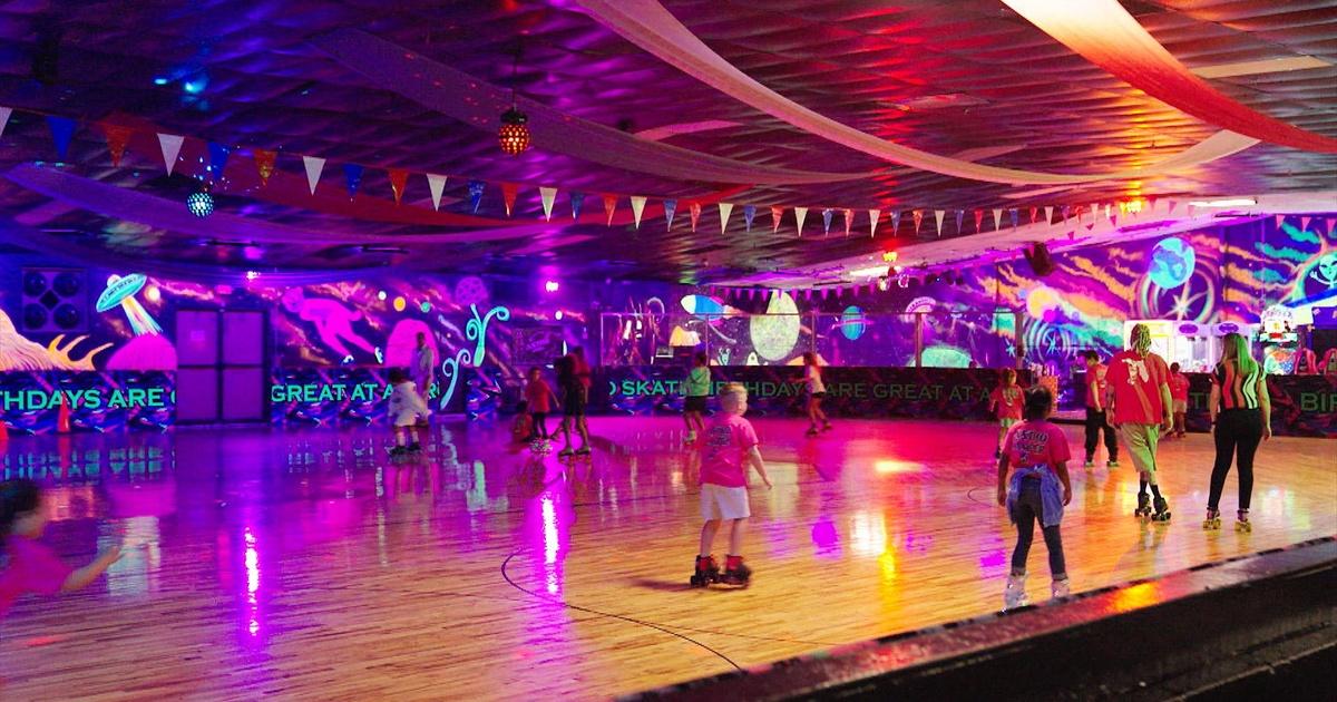 On the Town in The Palm Beaches with Frank Licari | Rollerskate Your ...