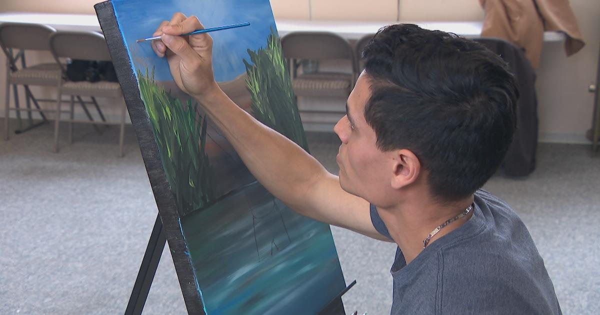 Chicago Tonight: Latino Voices | Venezuelan Artist Captures His Journey ...